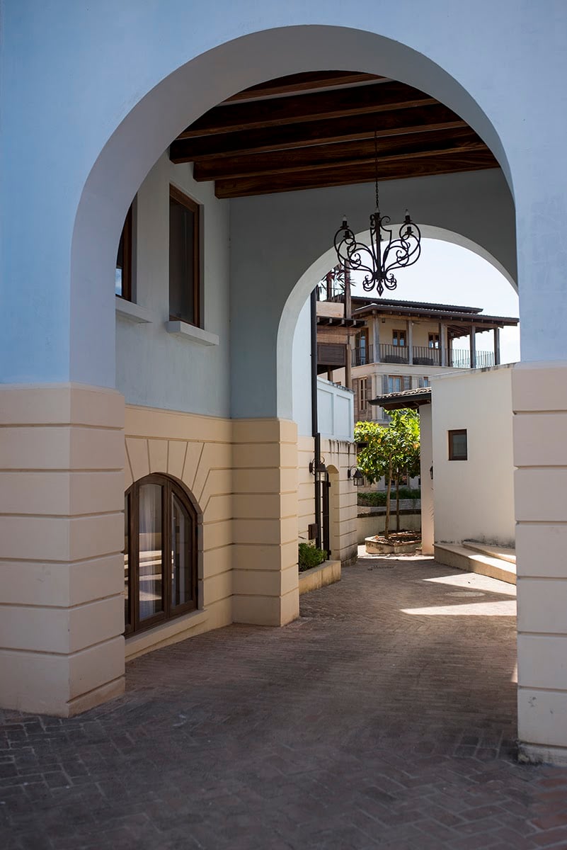 Drawing a Street in a Walkable Town