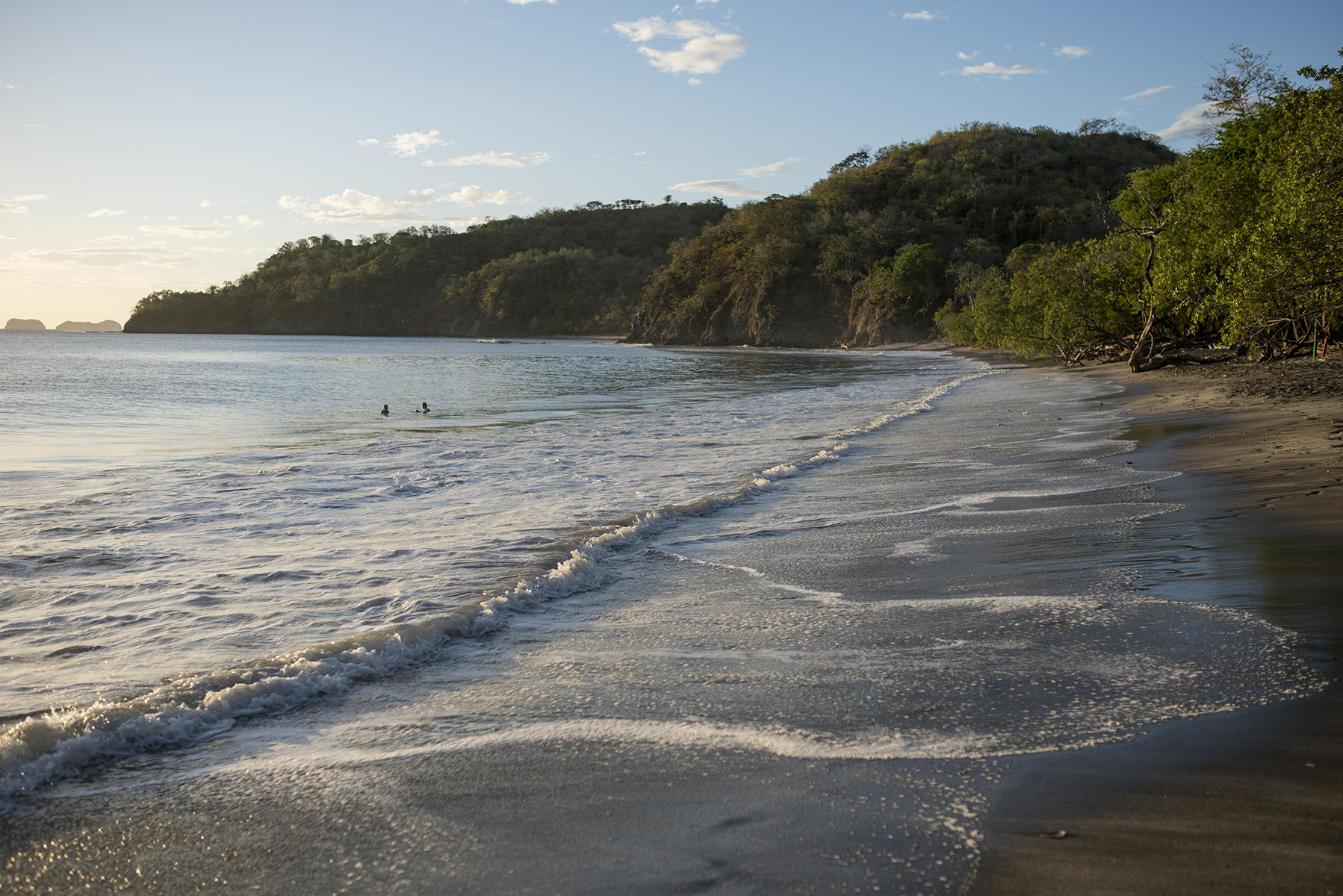 Summer Family Activities at the Beach in Costa Rica